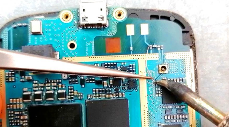 #1 Solder, Desolder & Jumper Process in Mobile Repairing
